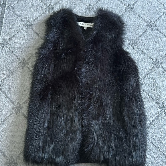 Sebby | Jackets & Coats | Sebby Collection Faux Fur Vest | Poshmark